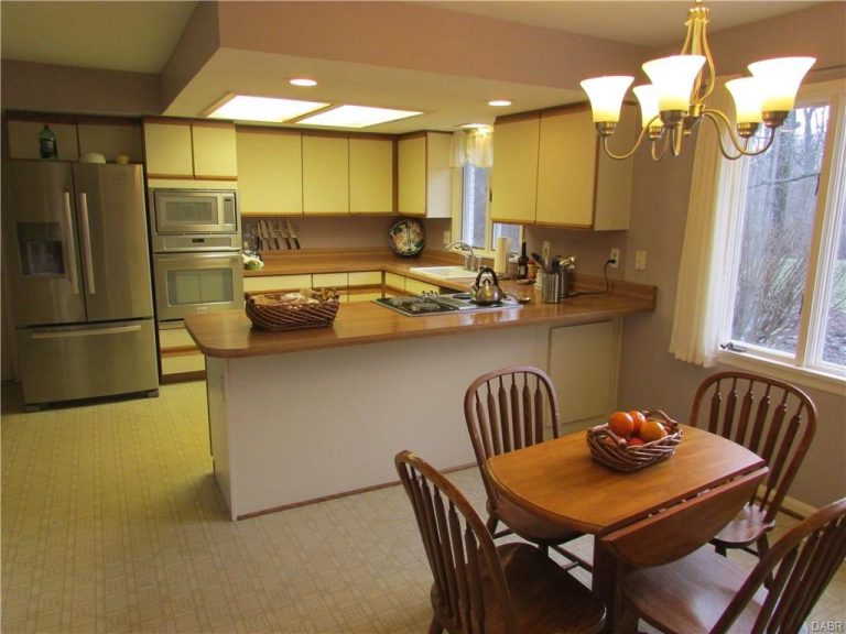 A Must-See Tri-Level Remodel - Evolution of Style